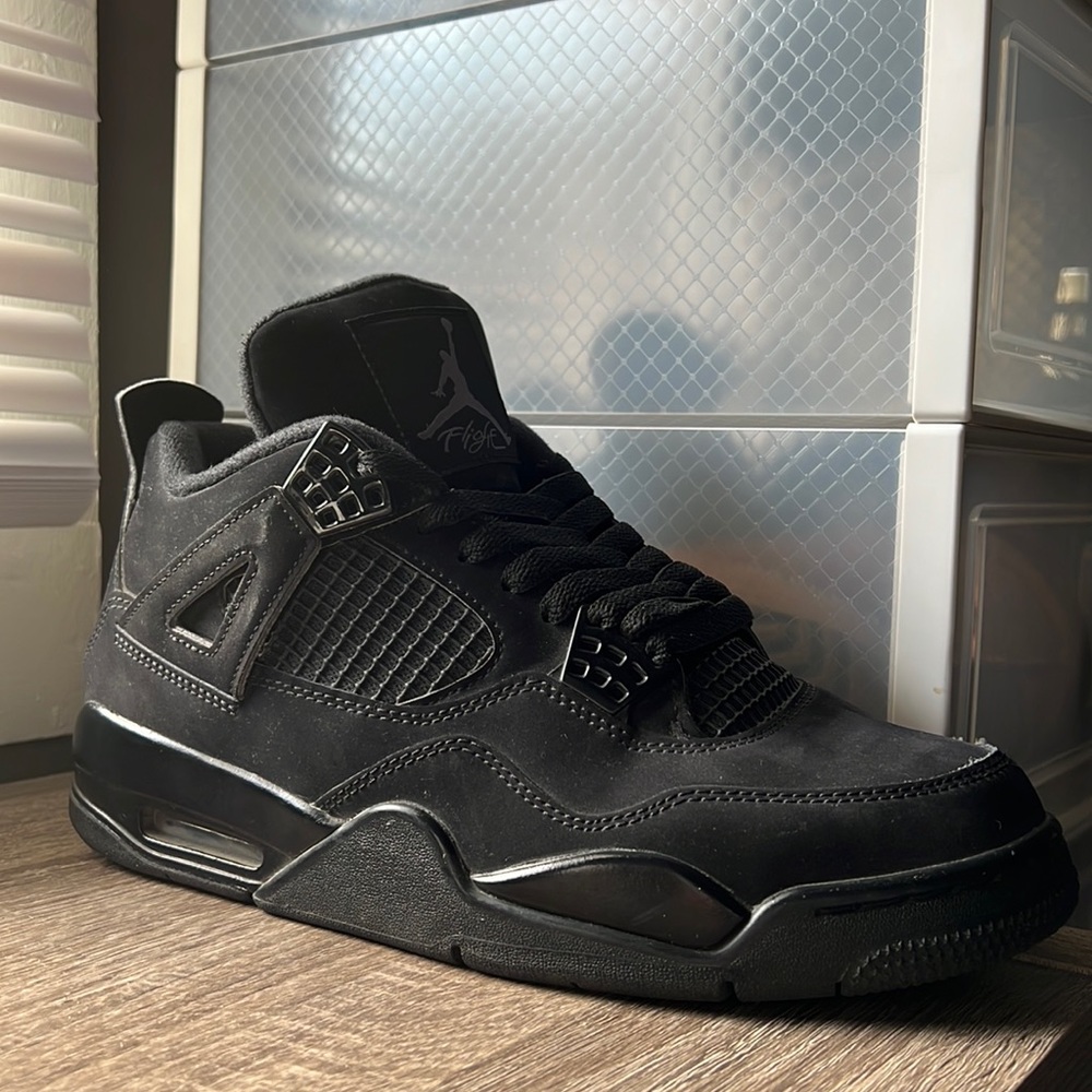 Air Jordan 4 Retro ‘Black Cat’ - Gem